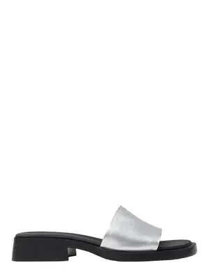 Camper Flat Sandal - Grey