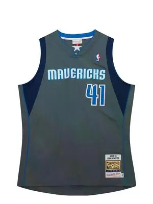 Mitchell & Ness 2003/04 Dirk Nowitzki Dallas Mavericks Authentic Jersey - Grey