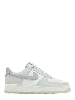 Nike Air Force 1 '07 Lv8 Sneakers - Grey