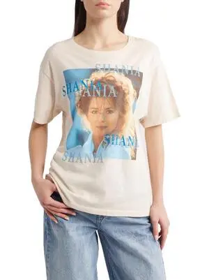 Daydreamer Shania Twain Graphic T-shirt - Dirty White