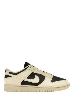 Nike Nike Dunk Low Next Nature Sneakers Coconut Milk/black