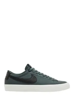Nike Zoom Blazer Low Pro Gt Sb Sneakers - Green