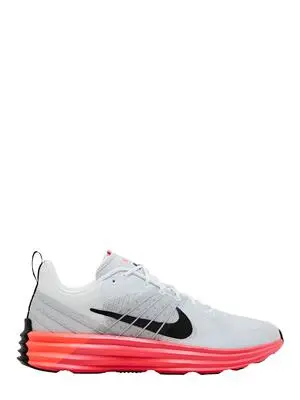 Nike Lunar Roam Sneakers - White
