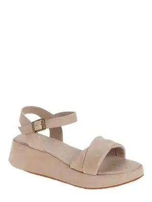 CHOCOLAT BLU Elly Platform Wedge Sandal - Taupe Leather