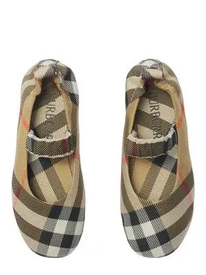 Burberry Check Ballerinas - Beige