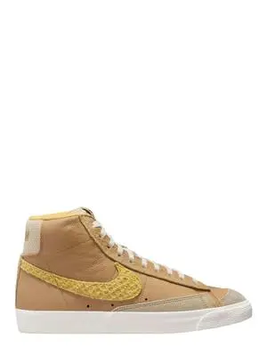 Nike Blazer Mid '77 Vintage Waffle 2.0 Sneakers - Tan