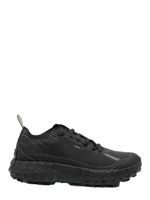 NORDA 001 Sneakers - Black