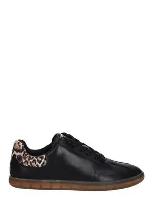 Dkny Logo-embroidered Sneakers - Black