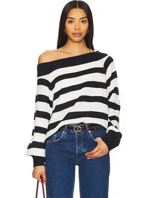 WeWoreWhat Off Shoulder Sweater - Navy & White