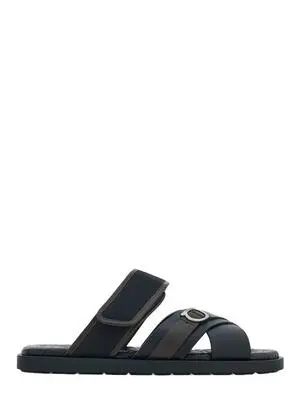 FERRAGAMO Gancini Sandal - Black