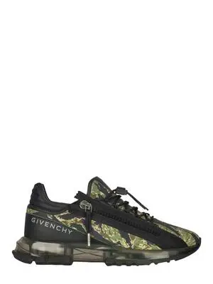 Givenchy Spectre Camo-print Sneakers - Black