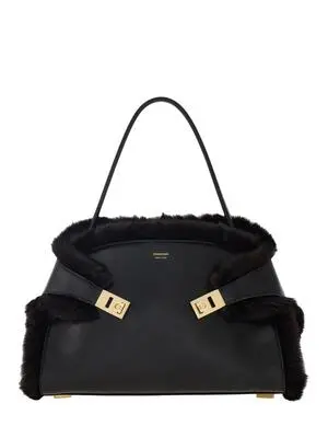 FERRAGAMO Hug Soft Shoulder Bag - Black
