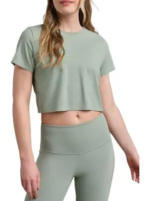 RHONE Rhone Serene Crop Performance T-Shirt Pacific Green