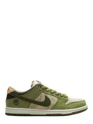 Nike X Yuto Horigome Dunk Low Sneakers Green