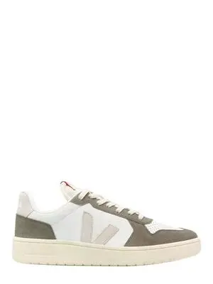 VEJA V-82 Sneakers - White