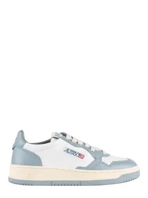AUTRY Medalist Low Two-Tone Leather Sneakers Light Blue, White