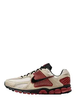 Nike Zoom Vomero 5 Sneakers Brown