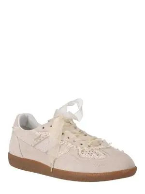 ALOHAS Crochet Trim Sneakers - Cream