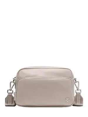 Lululemon Everywhere Crossbody Bag 3l - Downtown Tan/silver