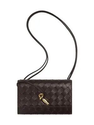 BOTTEGA  VENETA Intrecciato Nappa Leather Pouch With Sliding Strap - Fondant
