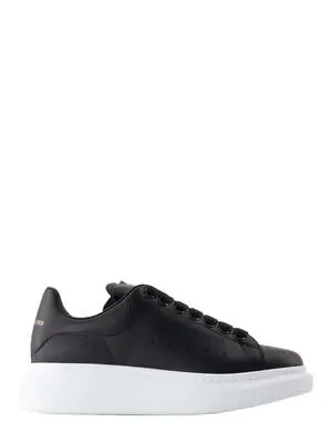 Alexander McQueen Oversize Sneakers Black