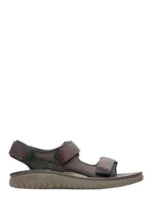 Clarks Wesley Bay Sandals - Brown