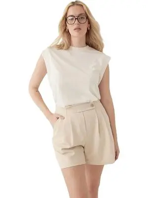 HONORS The High-waisted Short - Sand