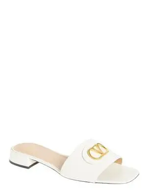 Valentino Garavani Vlogo Signature Slide Sandal - Ivory