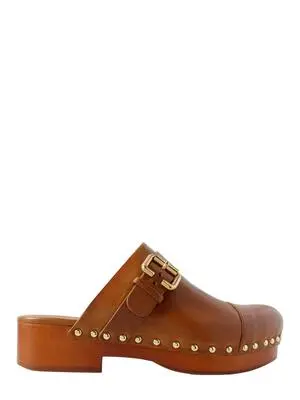 Chloé Jeanette Embellished Leather Clogs Tan