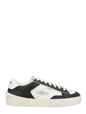 STRYPE Leather Low-Top Sneakers