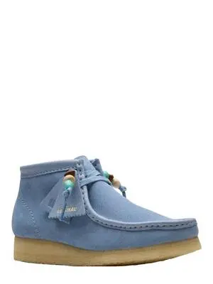 Clarks Wallabee Chukka Boots - Powder Blue Sde
