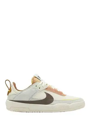 Nike Day One Sb Sneakers - Cream
