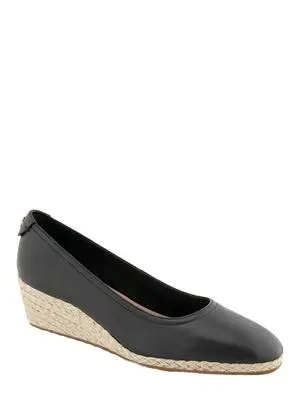 Aerosoles Roma Wedge Pump - Black Leather