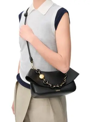 Loewe Medium Ola Bag In Smooth Calfskin - Black