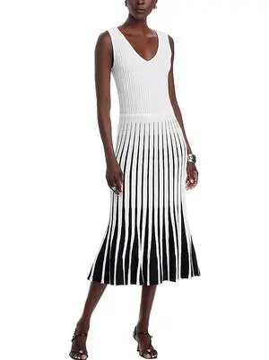 Elie Tahari Dalia Knit Maxi Dress - Sky White/noir
