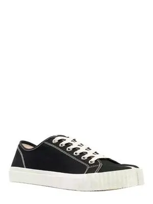 MAISON MARGIELA Tabi Low-top Sneakers - Black