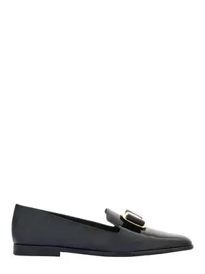 FERRAGAMO Vara Patent Leather Loafers With Gold-tone Vara Bow - Black