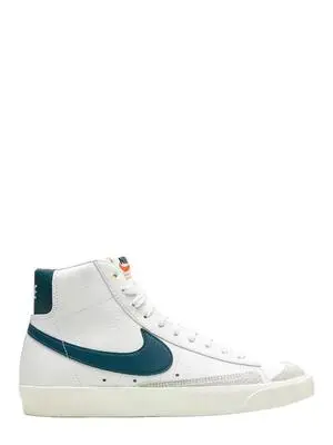 Nike Blazer Mid '77 Vintage Sneakers - White