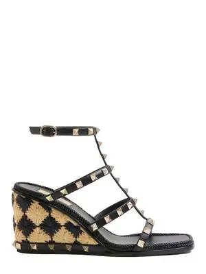Valentino Garavani Rockstud Wedge Sandals - Black