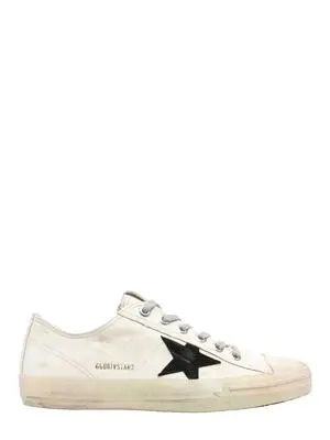 GOLDEN GOOSE V-star Low Top Sneakers - Neutrals