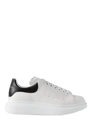 Alexander McQueen Exaggerated-sole Leather Sneakers - White