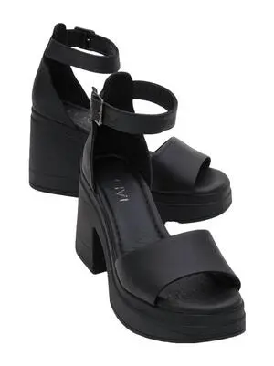 FOREVER & ALWAYS SHOES Margot Leather Platform Sandal Black Leather