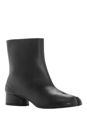 MAISON MARGIELA Tabi Split Toe Booties