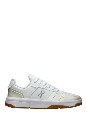 On The Roger Clubhouse Sneakers - White/ivory