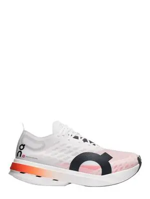 On Cloudboom Strike Sneakers - White/black