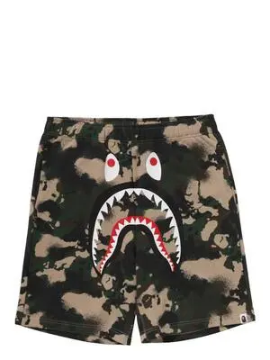 A BATHING APE Map Camo Shark Sweat Shorts - Green