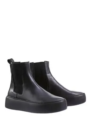 HOGL Connor Platform Chelsea Boots - Black