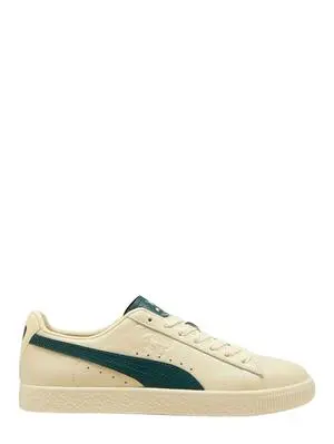 PUMA Clyde Players' Lane Sneakers - Creamy Vanilla/intense Red/black