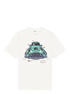 Burberry Car Core Fit Tee In White - Chalk