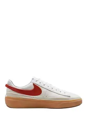 Nike Blazer Phantom Low Sneakers - White